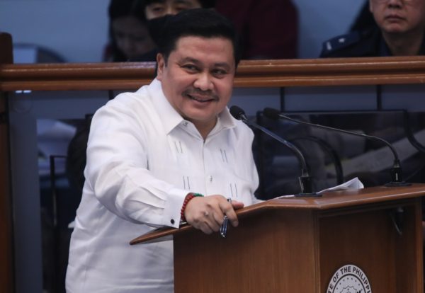 Jinggoy boosts govt. resolve vs. ICC – Pinoy Exposé